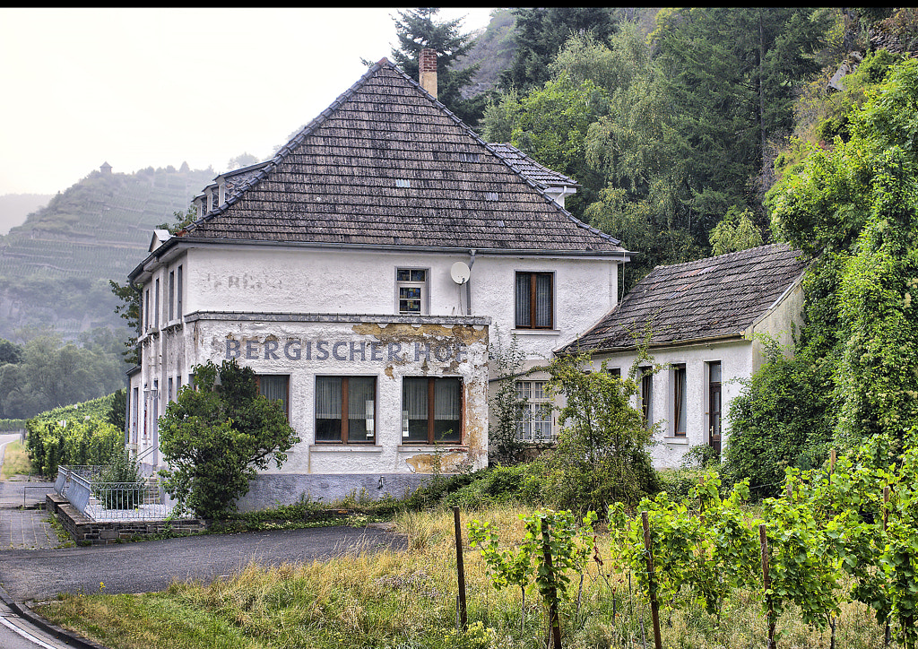 bergischer hof rech by Cor de Keijzer / 500px