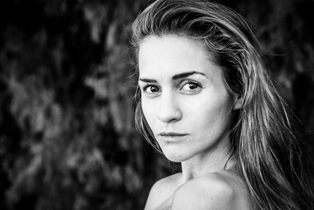 Jolina by Mario Tofino / 500px