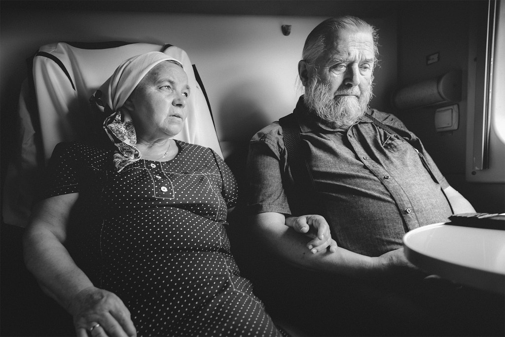 Ukrainian Couple Travelling by claudio de sat / 500px