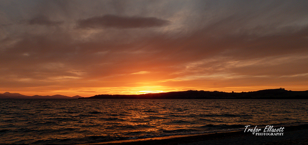 Lake Taupo Sunset 22_01 by Trefor Ellacott / 500px
