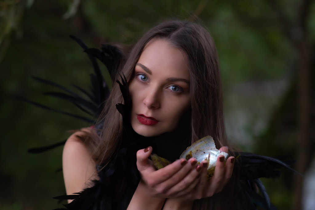 Perlensucherin by Frank Reinbold / 500px