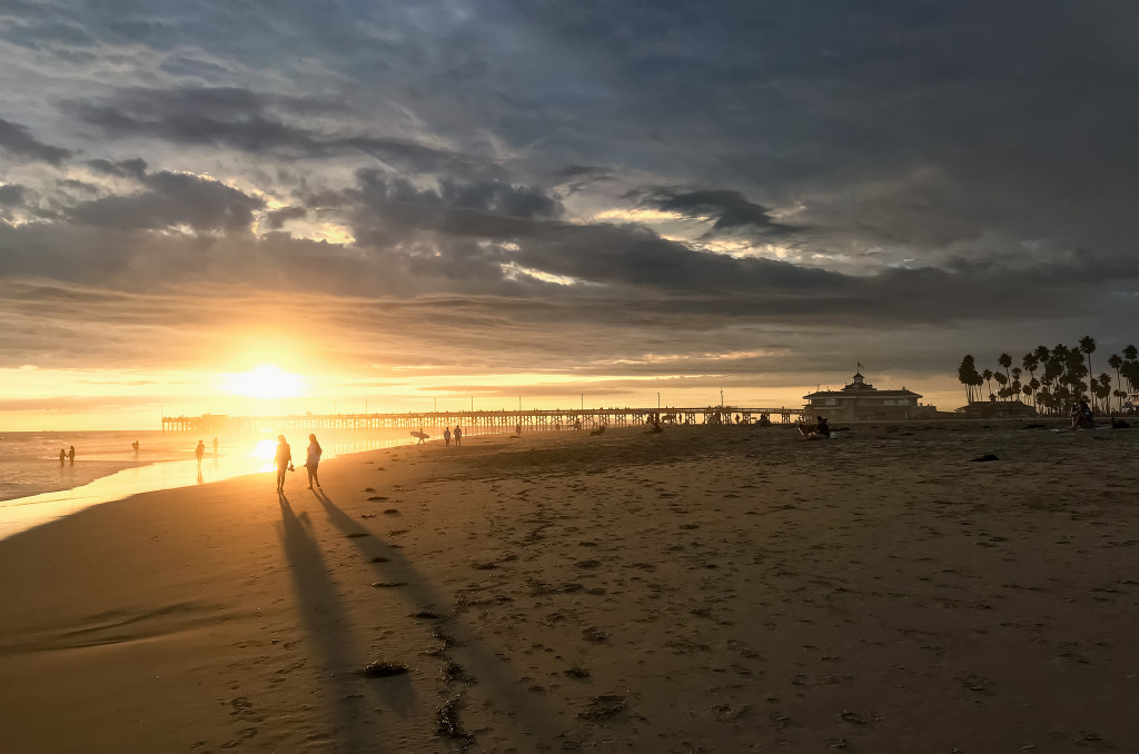 Sunset at New Port Beach - Shot on iPhone 7 by Robin Grotjahn / 500px