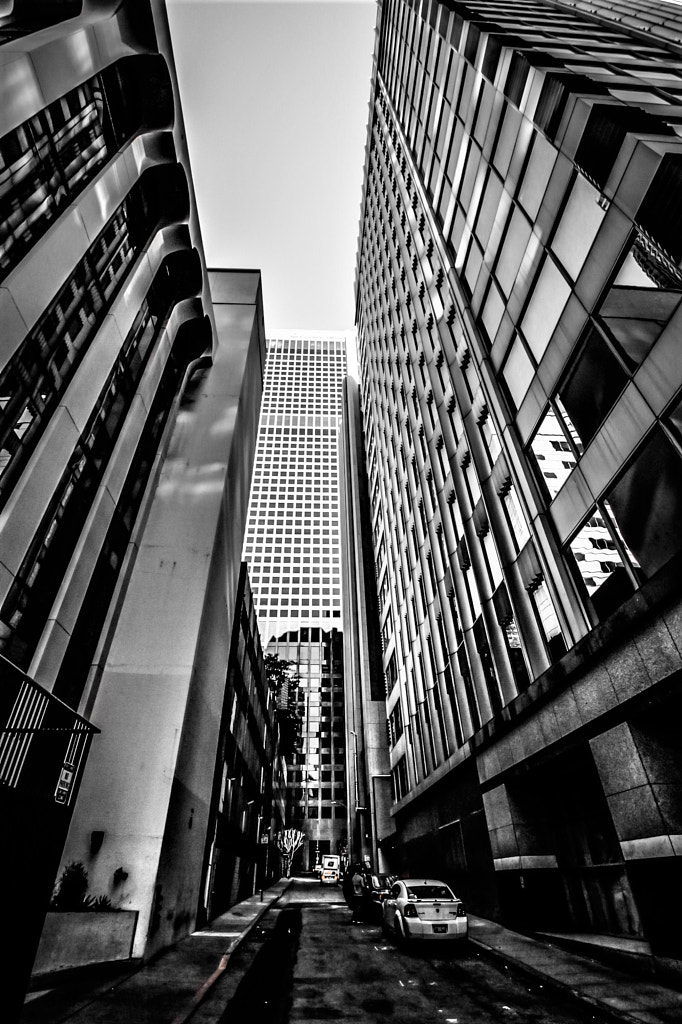 CITY SHORTCUTS by Beto delPaso / 500px