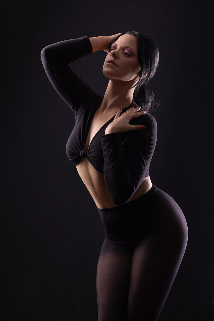 Dancing in the dark by Stuart Berman / 500px