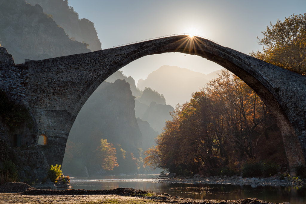 The stone bridge by Manos Choustoulakis / 500px