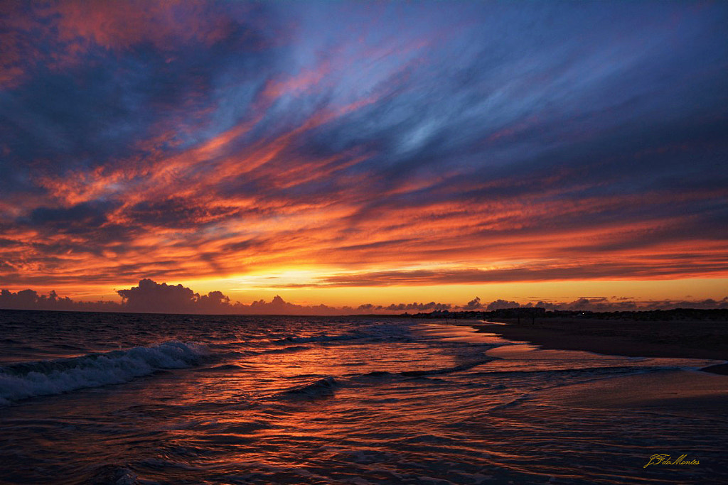 Atardecer en la playa de La Bota, Punta Umbria by Jose Fernando Montes ...