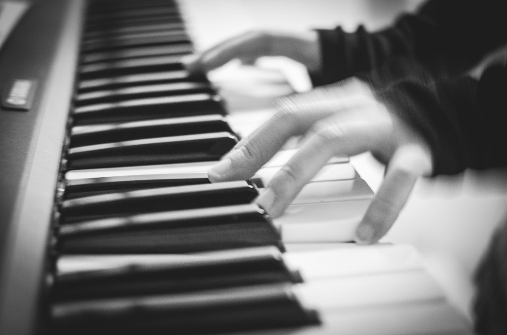 Music by Raph Wu / 500px