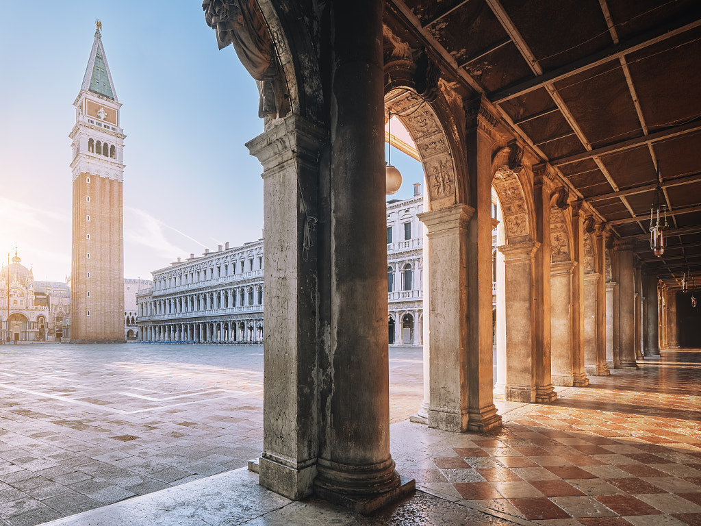 East Sunlight by Frédéric Paolino / 500px