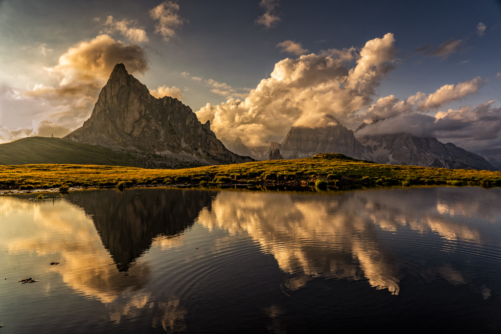 Light reflections by Nicola Calvano / 500px