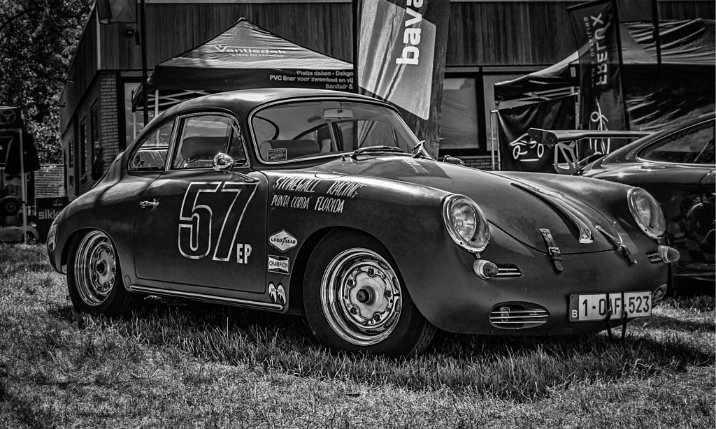 Porsche by Inge David / 500px