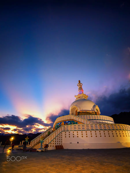 Connect by khoi tran | 500px