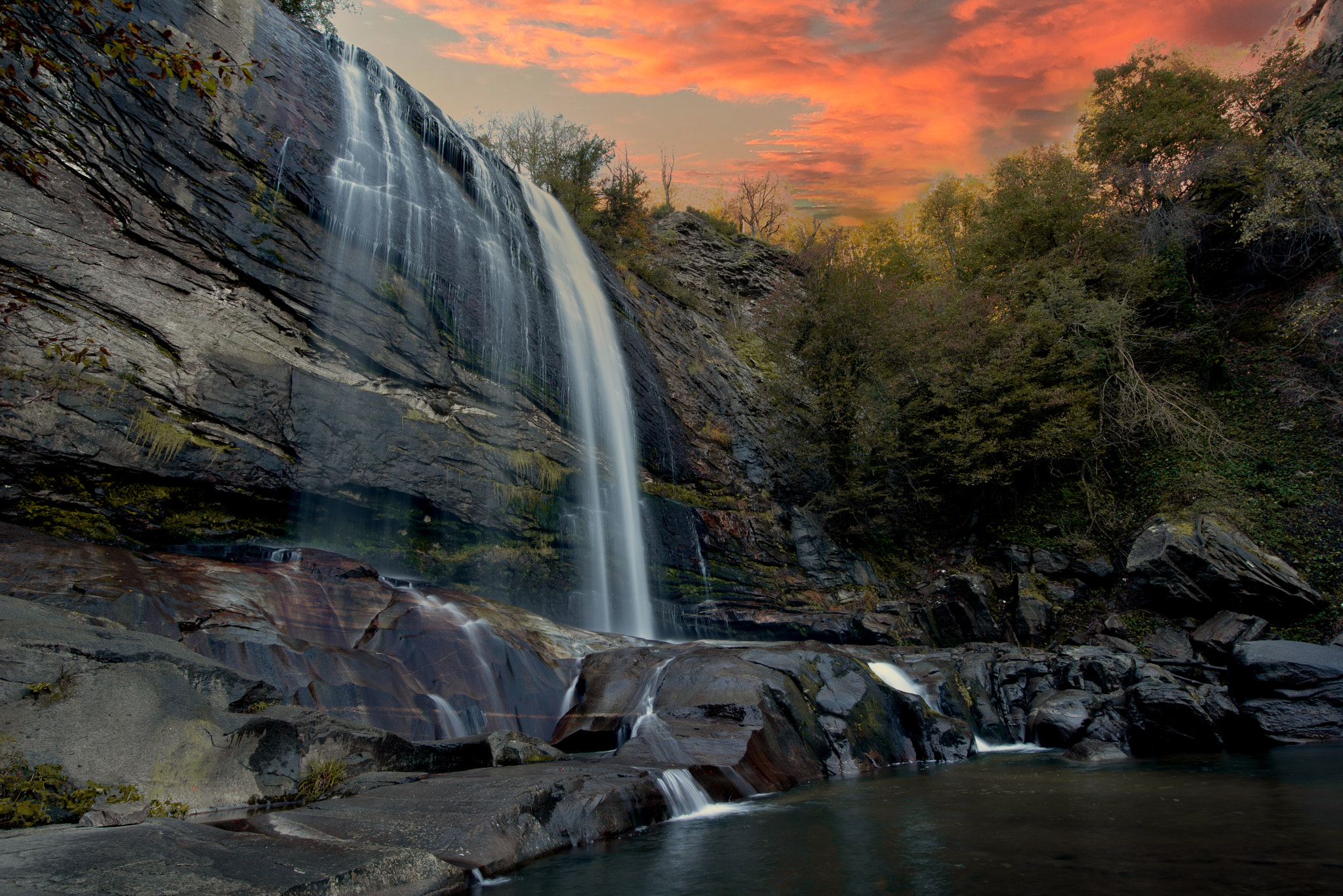 Suuçtu Waterfall by Mehmet Emin Ergene / 500px