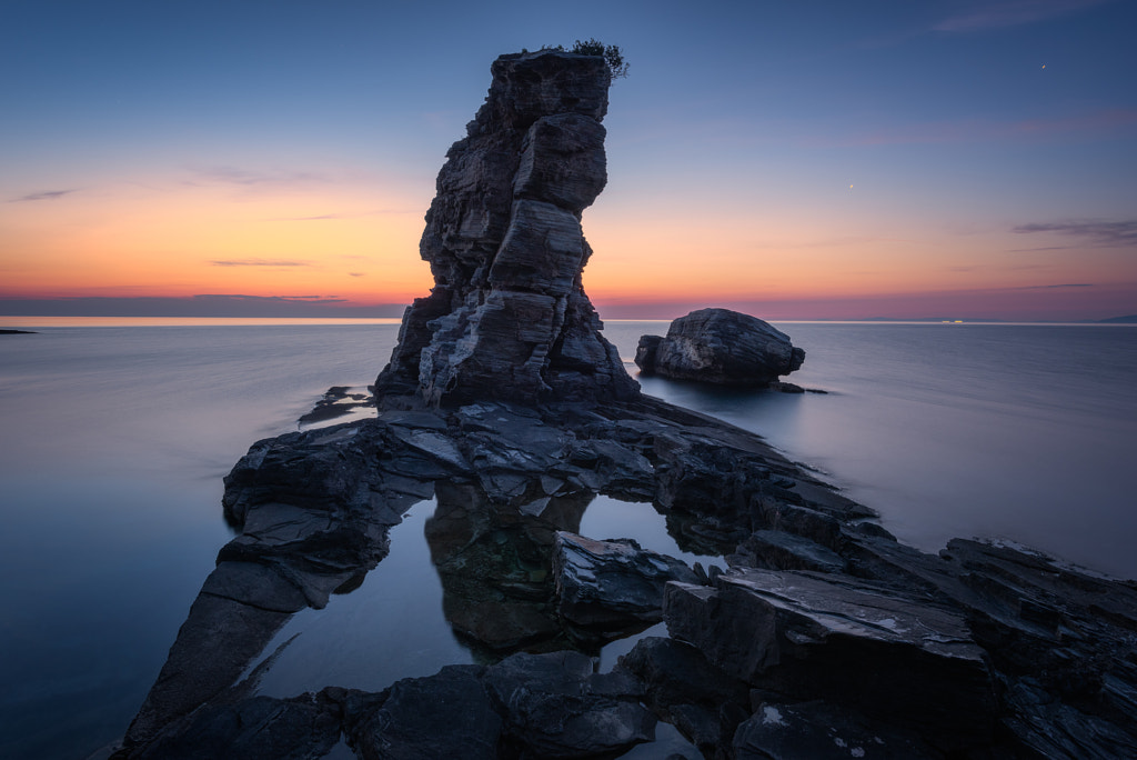 Guardian Alien by Natassa Triantafillou / 500px