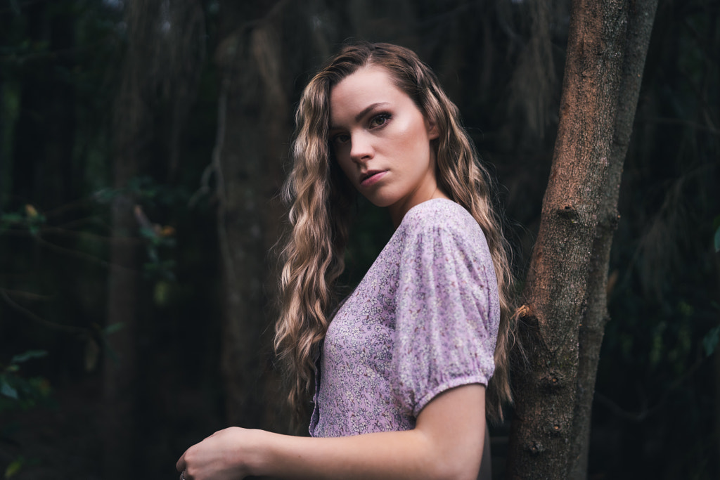 Heather by Emmanuel Esguerra / 500px