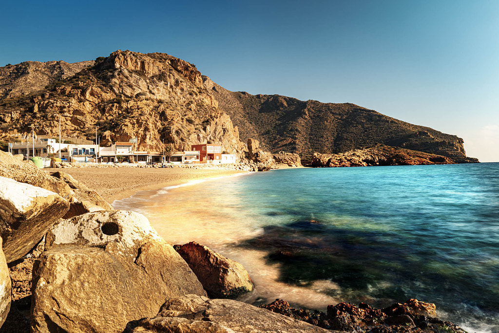 Playa El Portús longtime exposure by Peter Lund / 500px