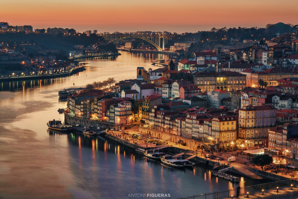 Porto sunset by Antoni Figueras / 500px