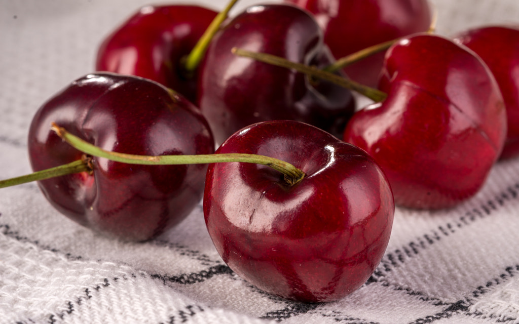 Cherries by Ron Fredericks / 500px Cherries by Ron Fredericks / 500px