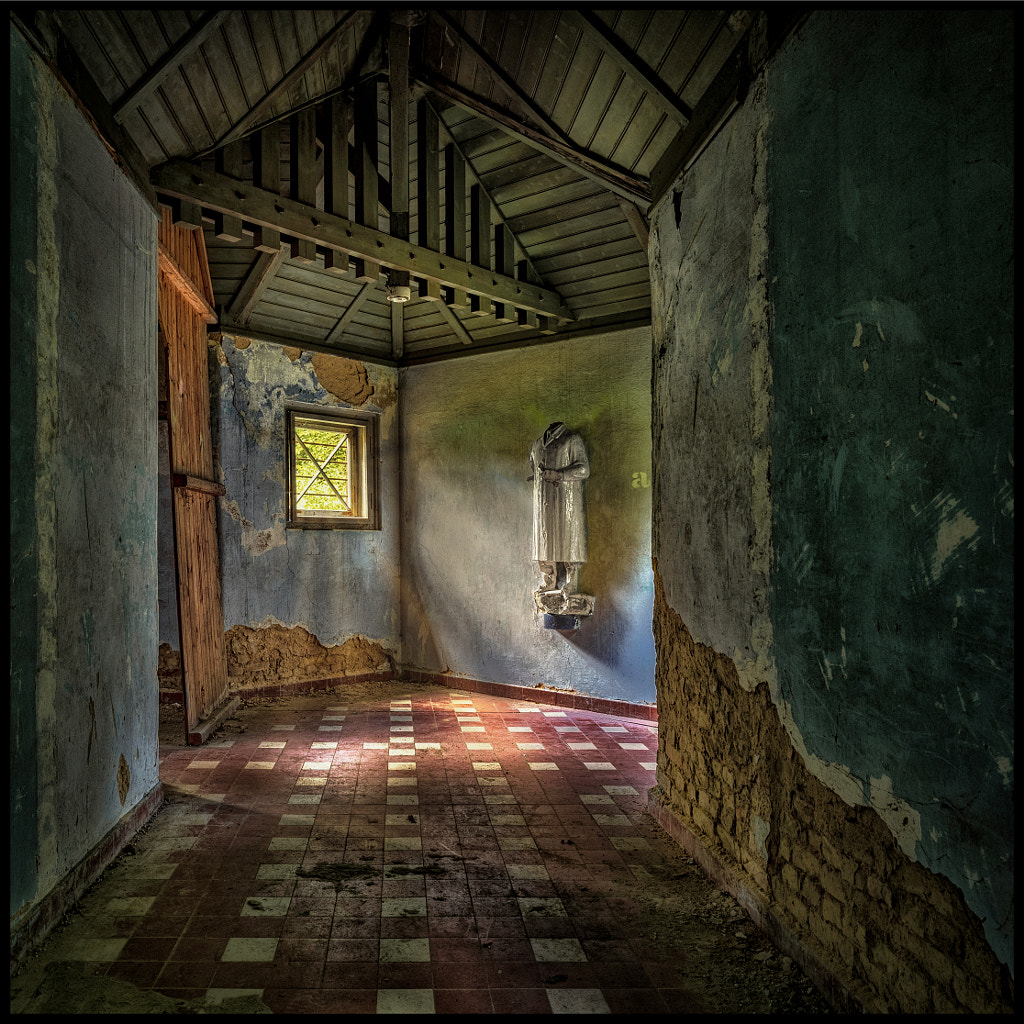 man without a hat by Meinolf Lipka / 500px