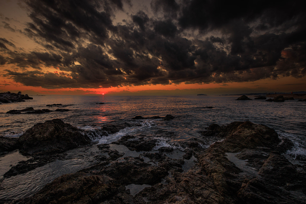 evening floating clouds by Ichini Efu / 500px