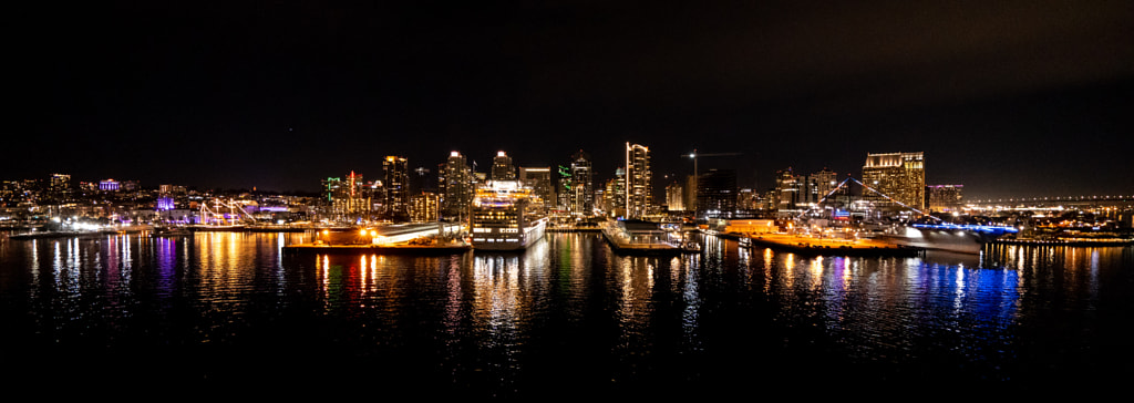 San Diego nightscape by Greg Leung / 500px