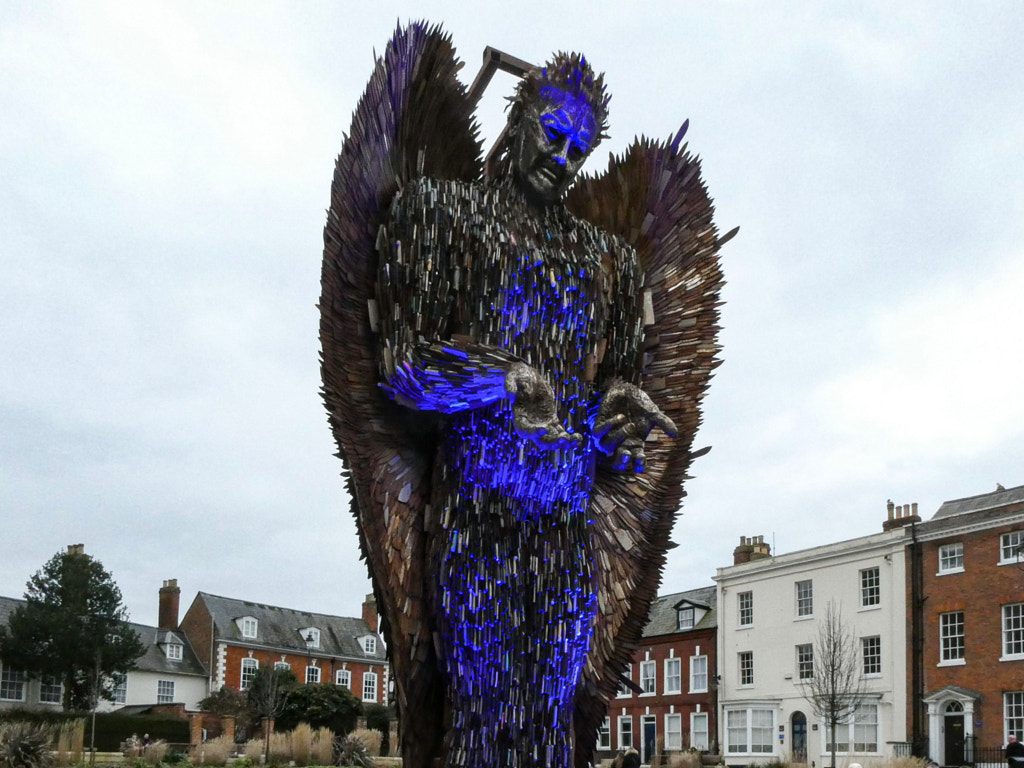 Knife angel by Adrian Wombwell / 500px