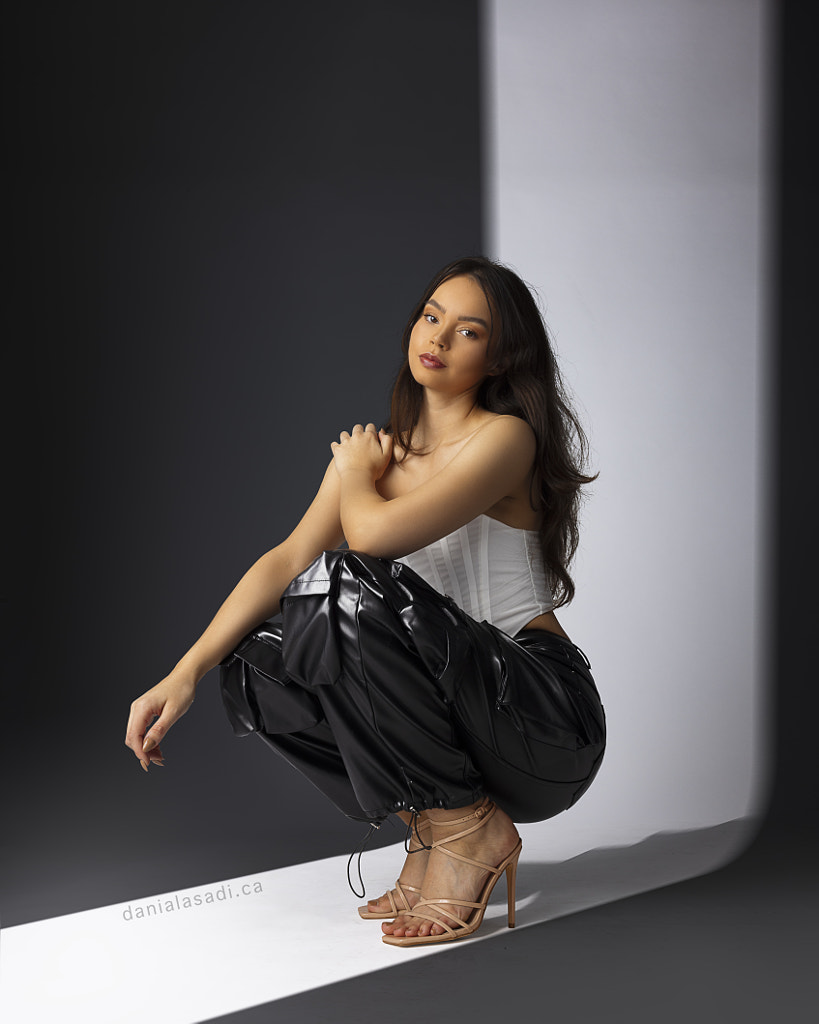 Hailey by Daniel Asadi / 500px