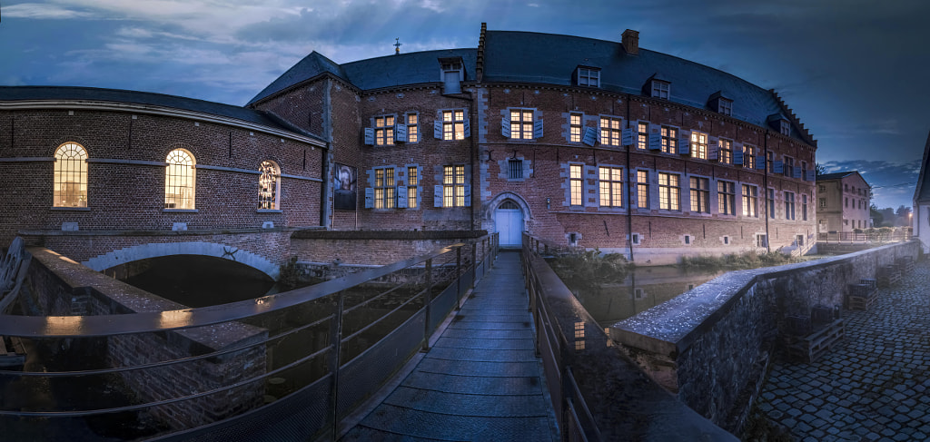 Rose Bridge by Sébastien Gousset / 500px