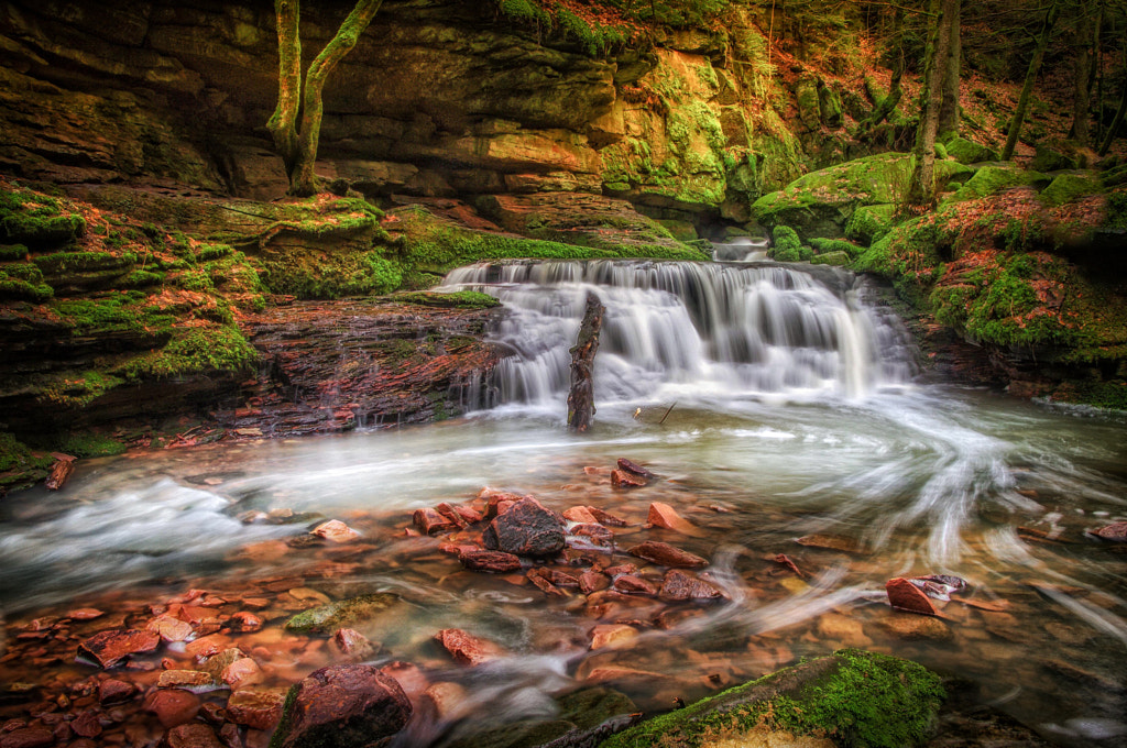 stay in the flow by Ralf Thomas / 500px
