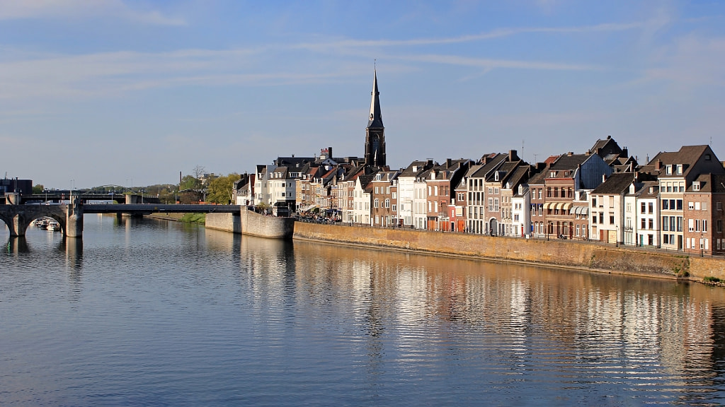 Maastricht. Embankment of the river Meuse by Dimitri Pronchenko / 500px