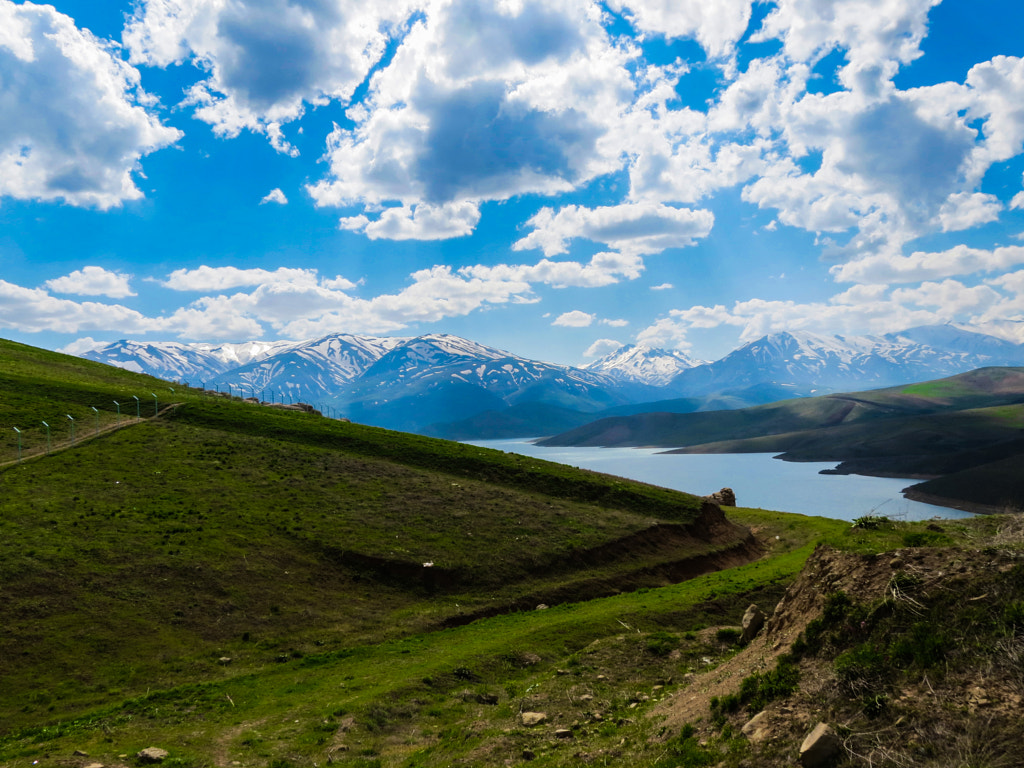 Dam water by Maryam Afshari / 500px
