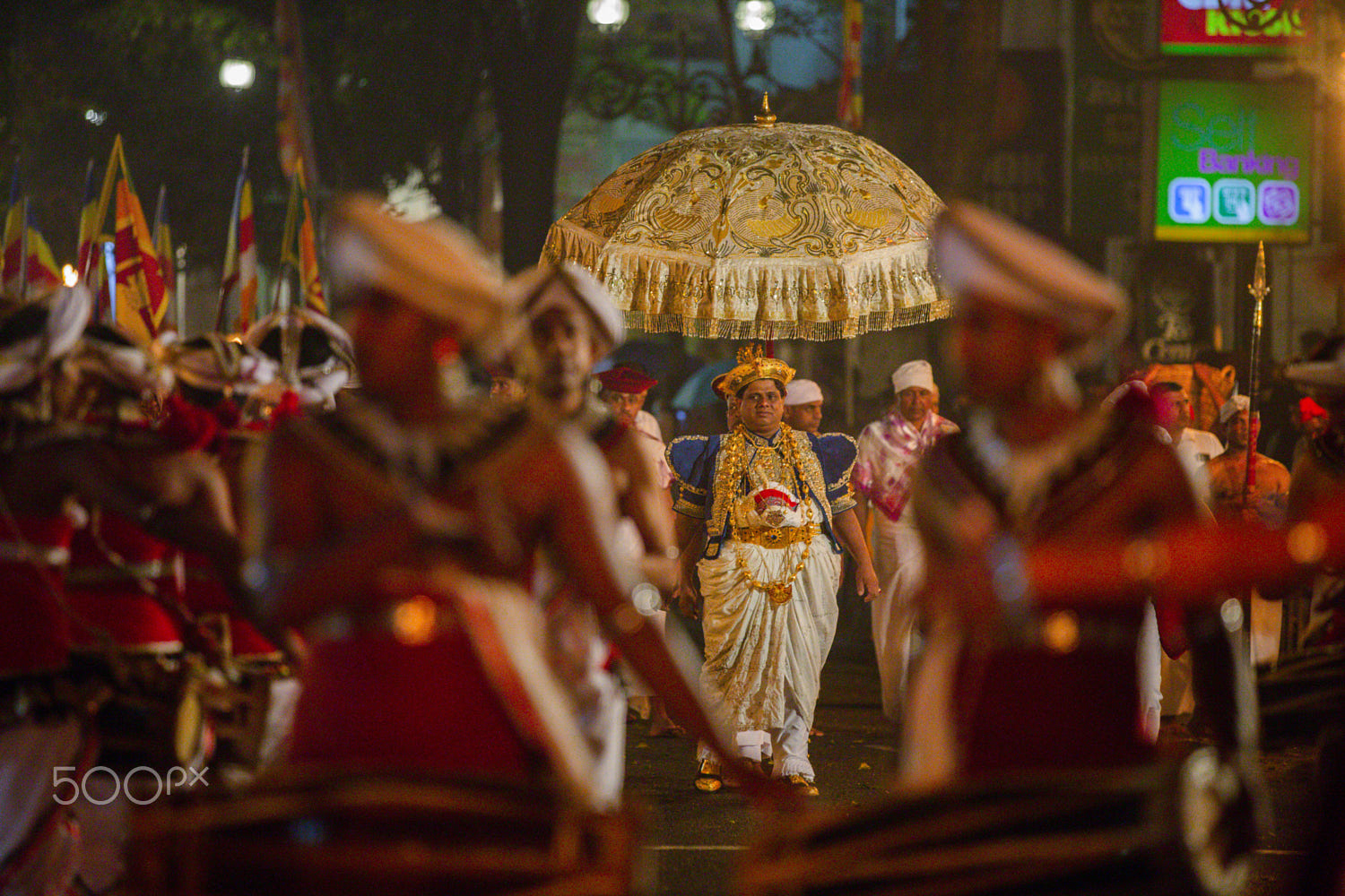 Diyawadana Nilame kandy by Ravindra Weerasinghe / 500px