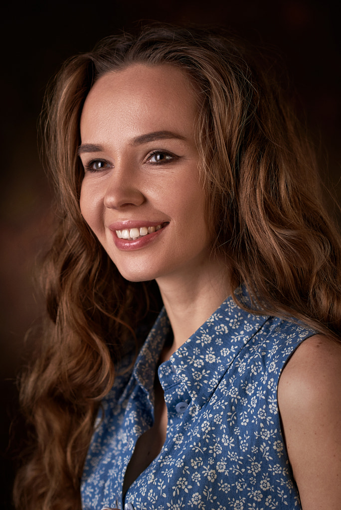 Portrait of Tanya by Max Pyzhik / 500px
