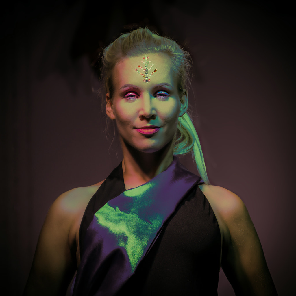 Portrait of a natural beauty by Philippe C. / 500px