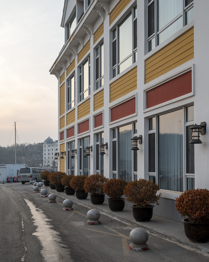 building by Stuart Alaska / 500px