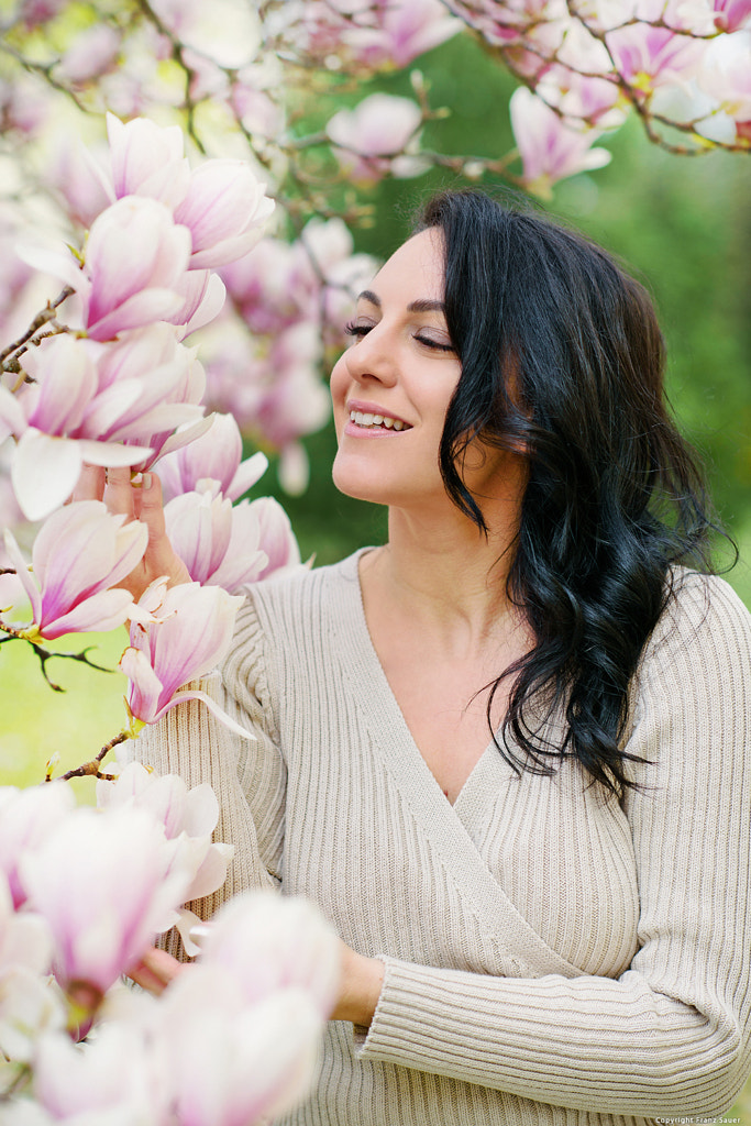 Magnolia blooming by Franz Sauer / 500px