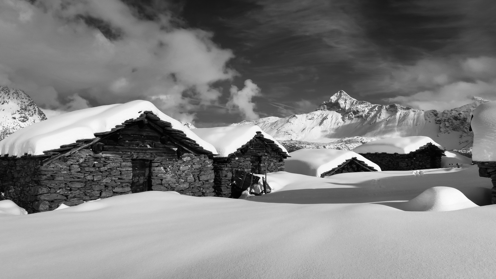 Alpeggio (Valmalenco) by Lucio Bruseghini / 500px