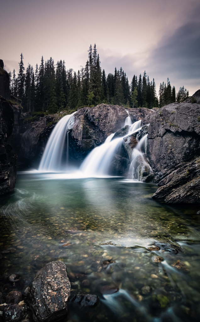 The dance of water by Michael Gimenez Rodriguez de Vera / 500px