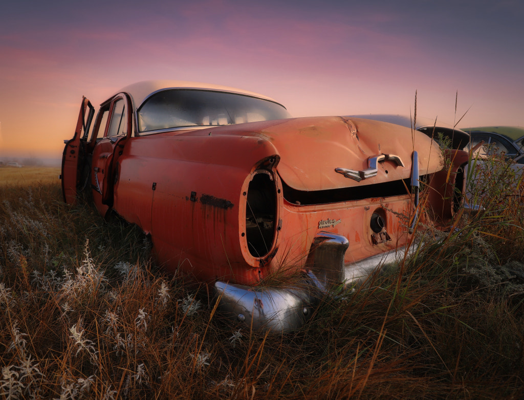 Waiting for the sun to rise by Gord Bosker / 500px