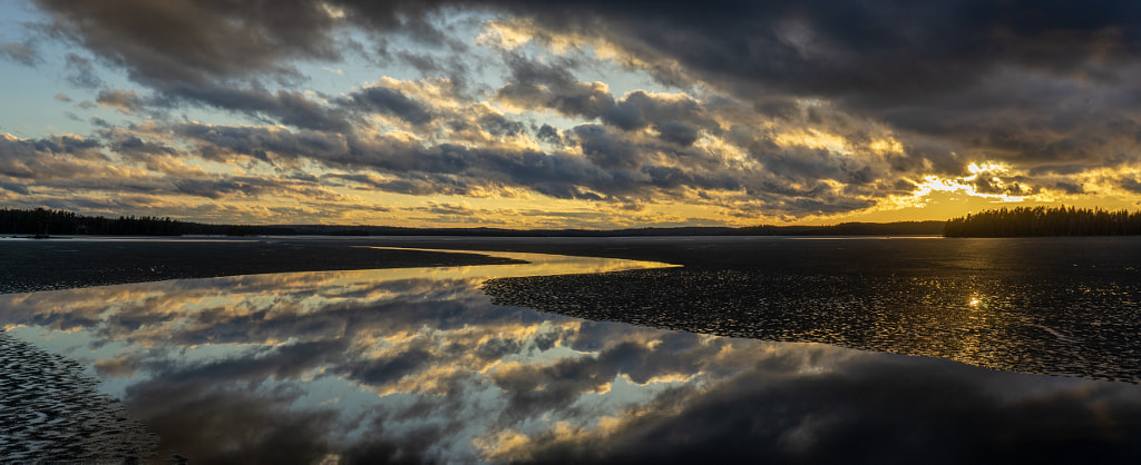 Drifting spring ice by Kari Siren / 500px