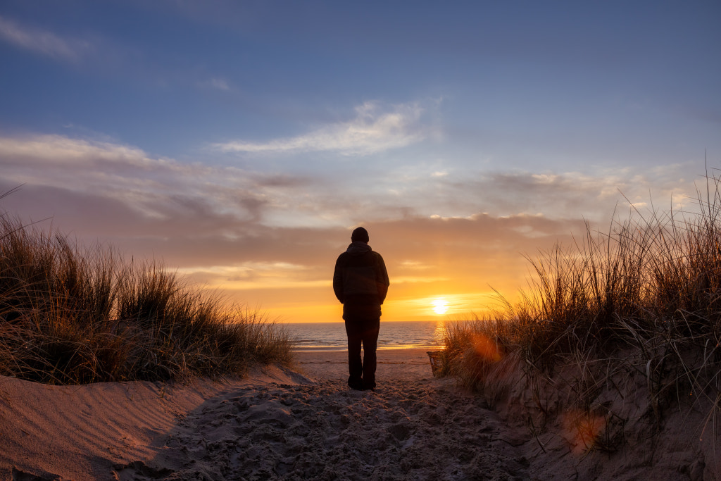 Sunrise by Robert Edlich / 500px