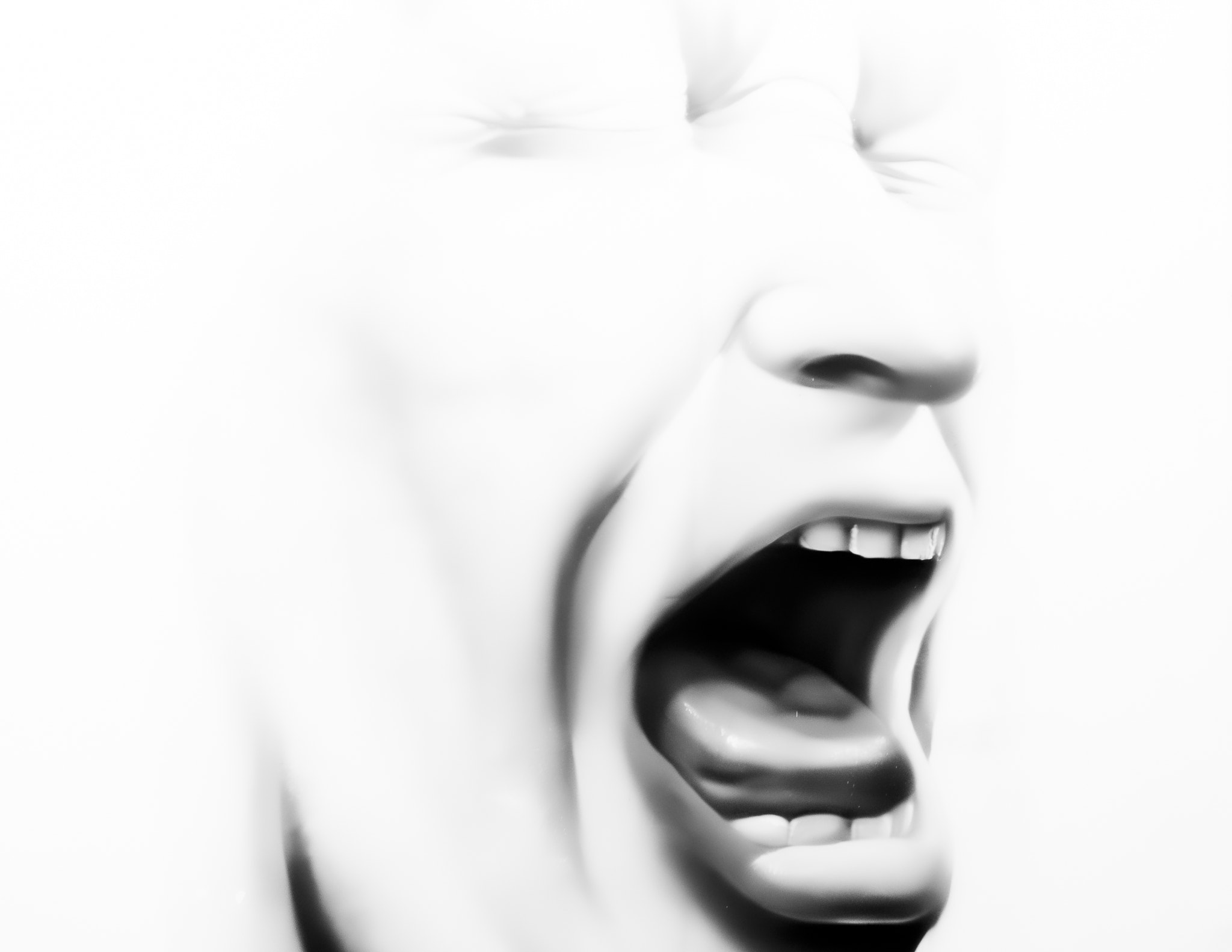White Scream by George Nichols / 500px