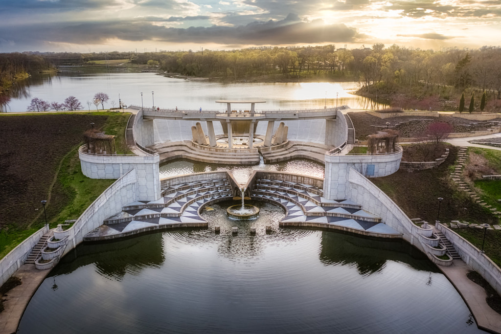 Blackhoof Lake, Spillway by Randy Wayman / 500px