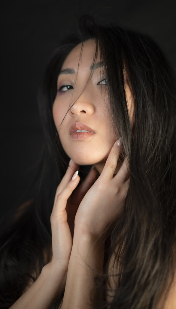 Minh-Ly by bart van Lier / 500px