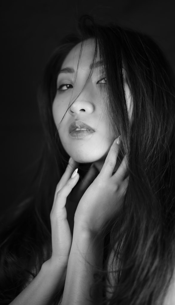 Minh-Ly by bart van Lier / 500px