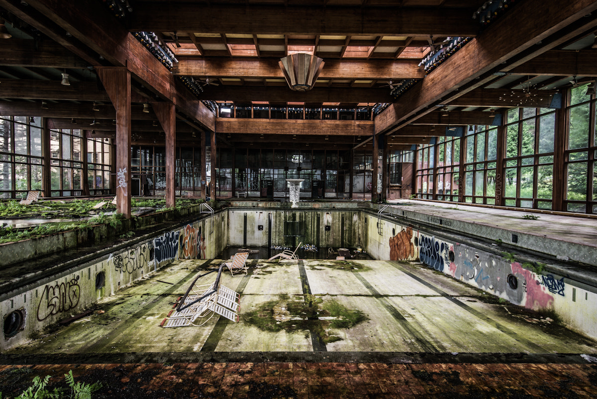 Abandoned Swimming Pool by Mike Kolesnikov / 500px