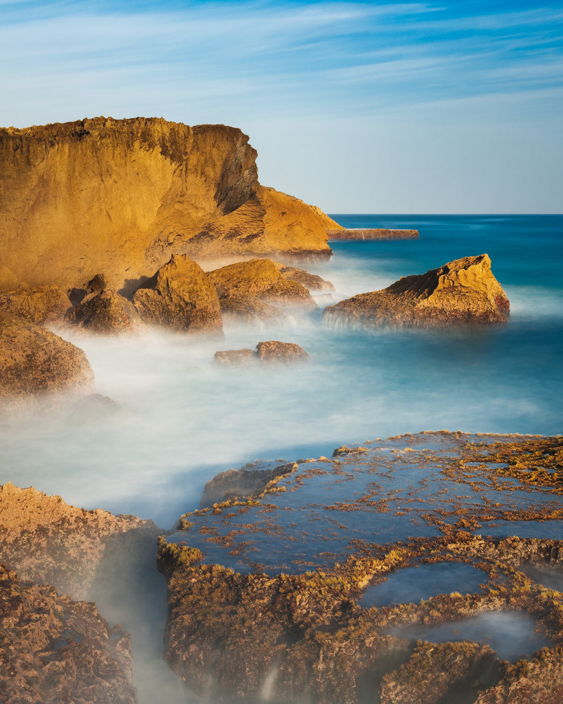 Crashing Waves Long Exposure by Marvin De Jesus / 500px
