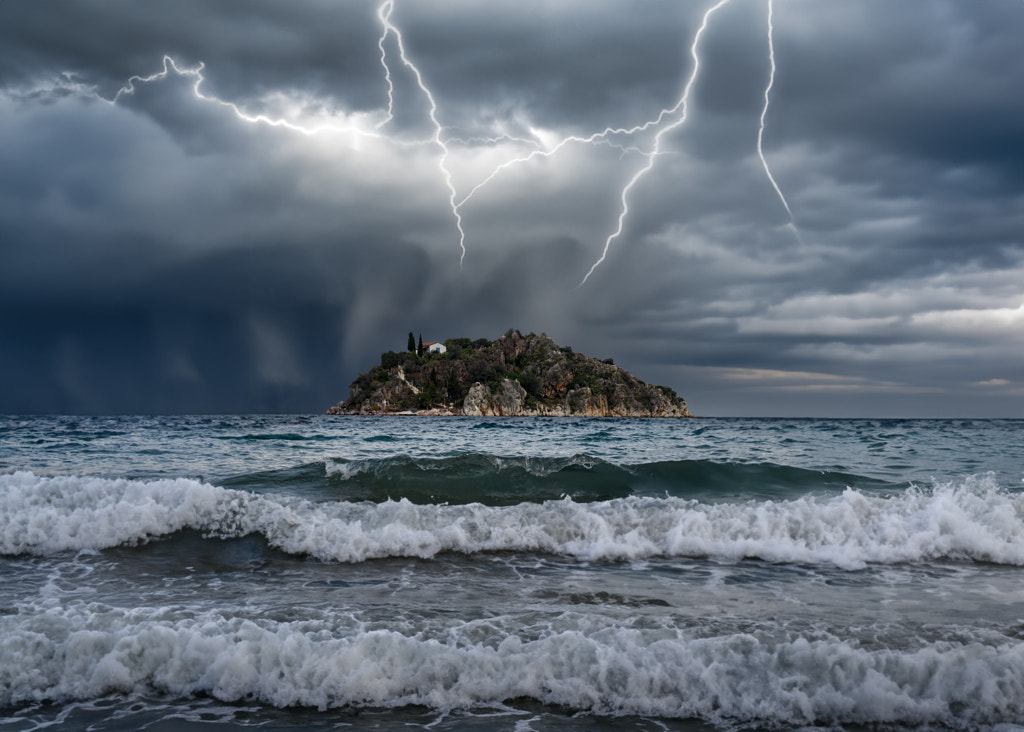 Thunderstorm by Dirk Schimkat / 500px