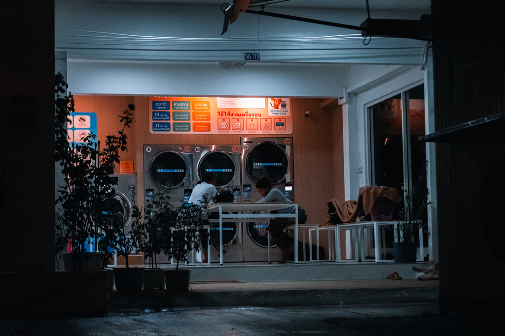 Night-time Laundromat by Ilhan HASEGAWA / 500px
