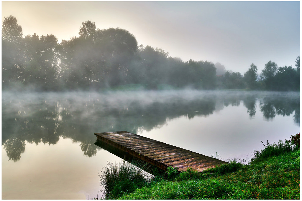 Silent Fog at the lake by Matthias Fischer / 500px