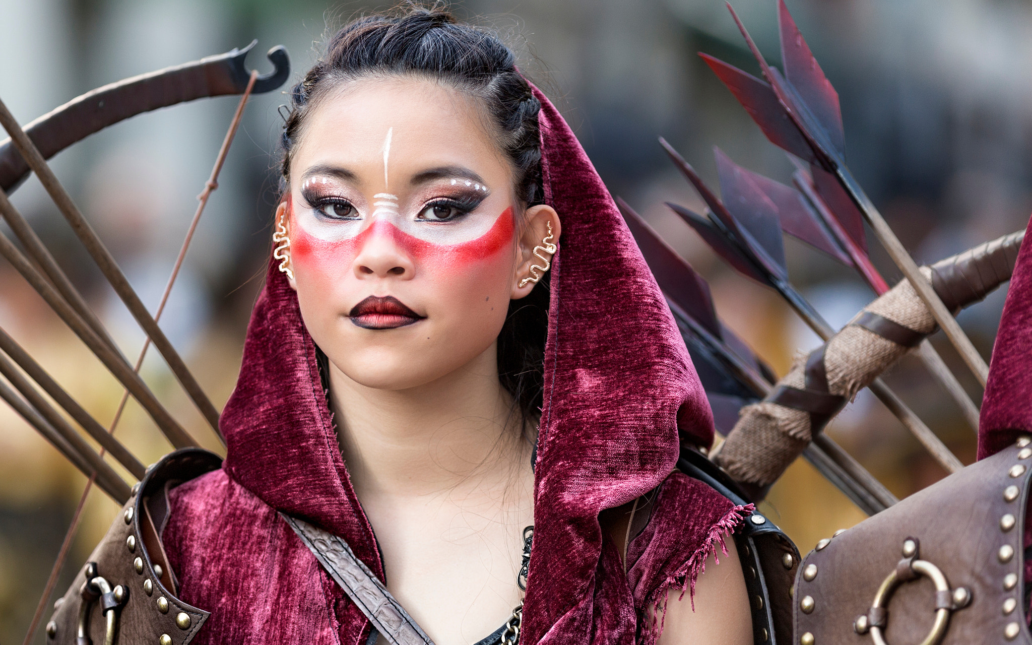 Red archer by Vicente Concha / 500px